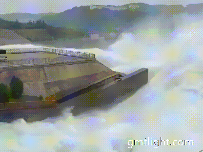 Three Gorges Dam (foto GMTLight) – Rob Scholte Museum
