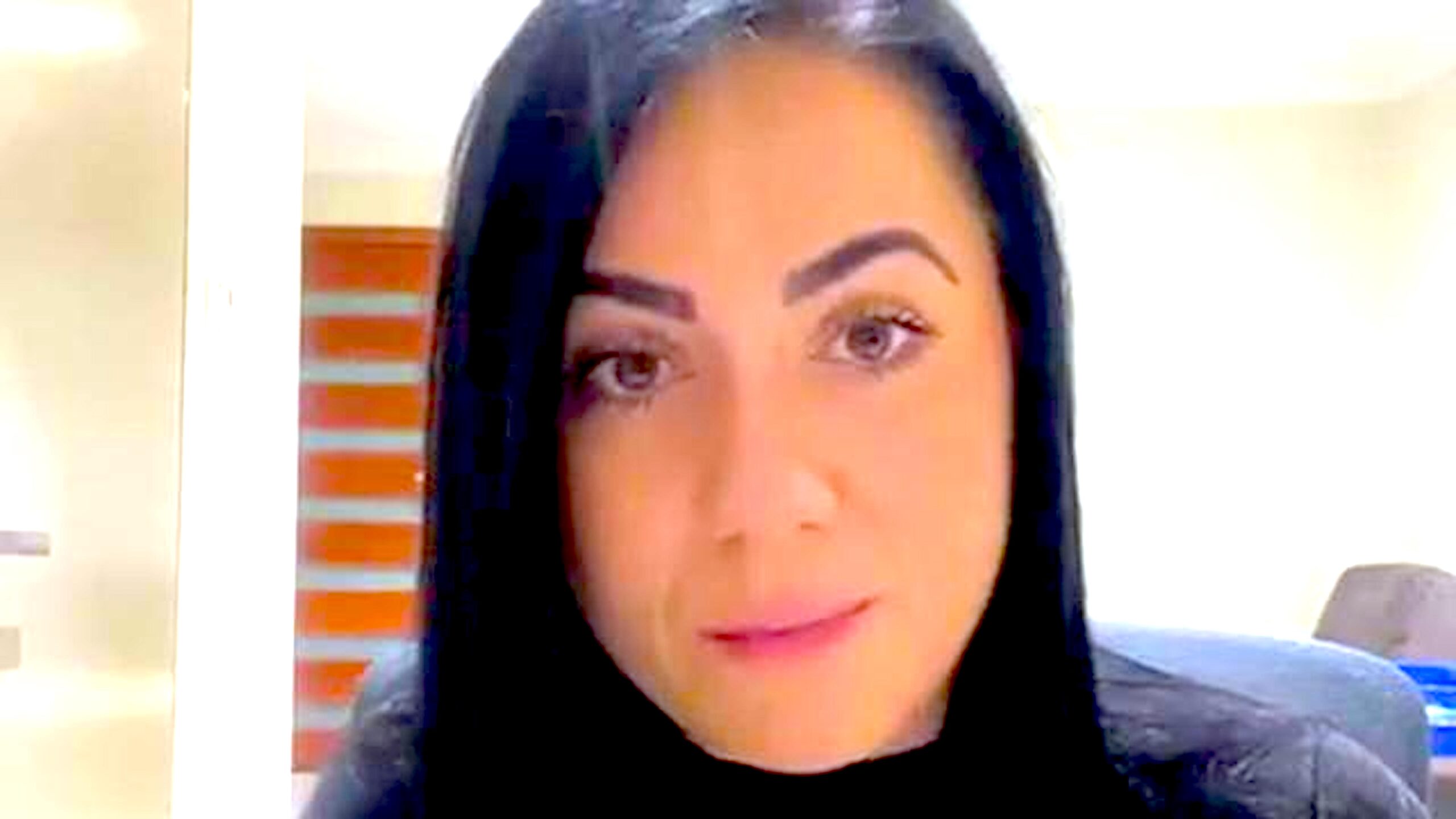 Maria Zee (foto Bitchute) – Rob Scholte Museum